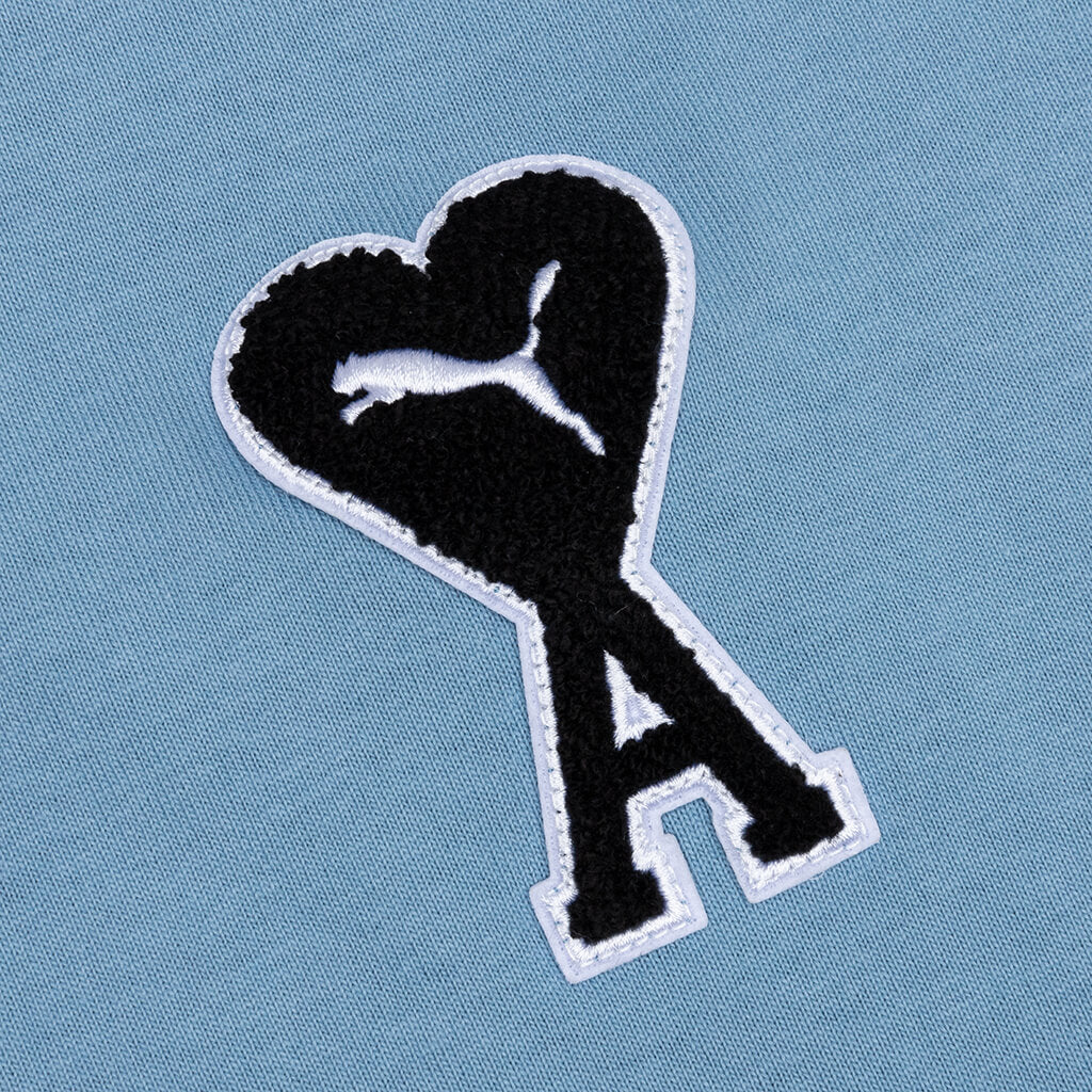 Puma x AMI Tee - Faded Denim – Feature