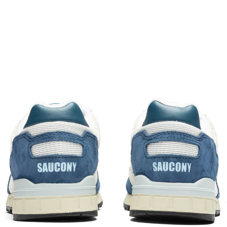 Shadow 5000 - White/Grey – Feature