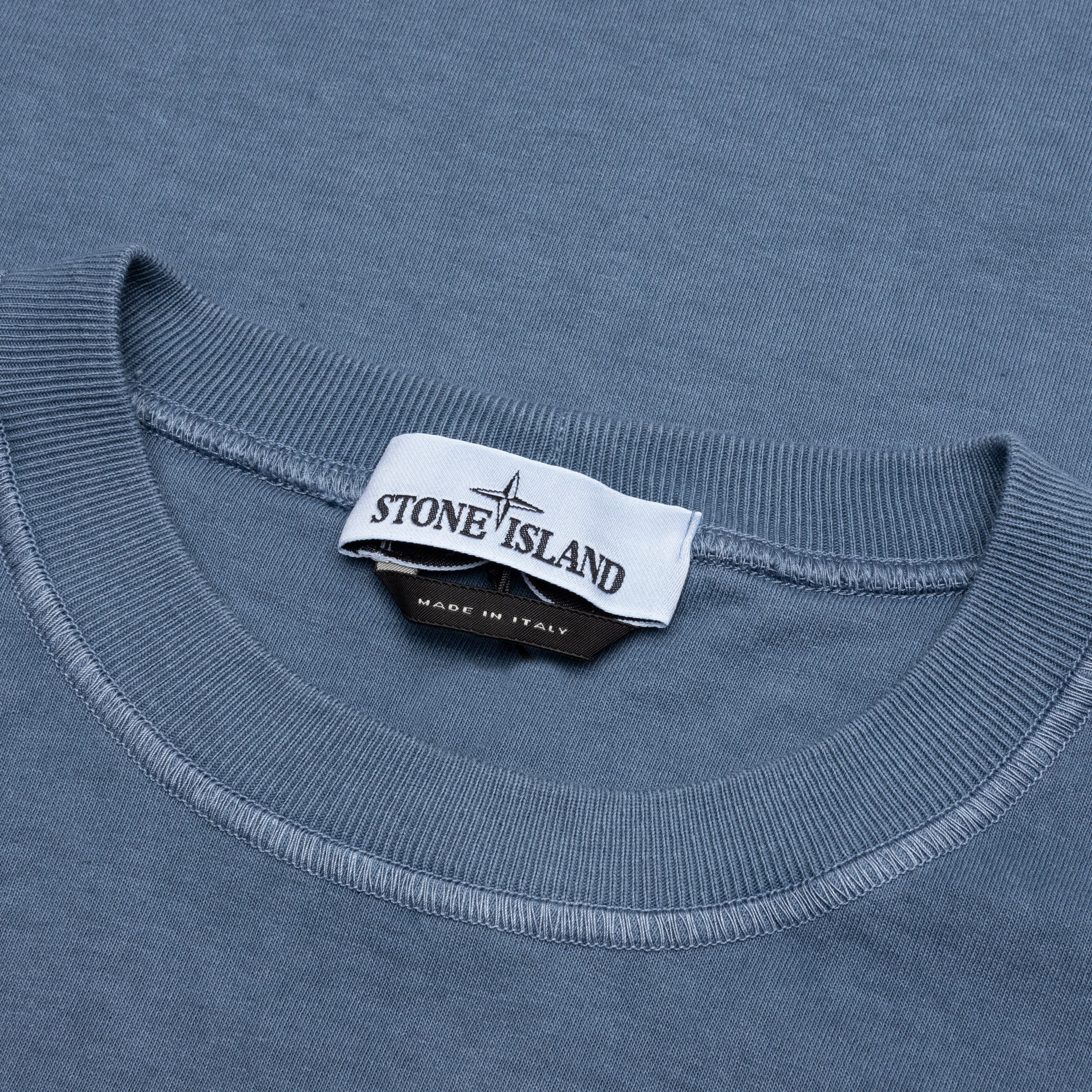 Short Sleeve T-Shirt - Avio Blue – Feature