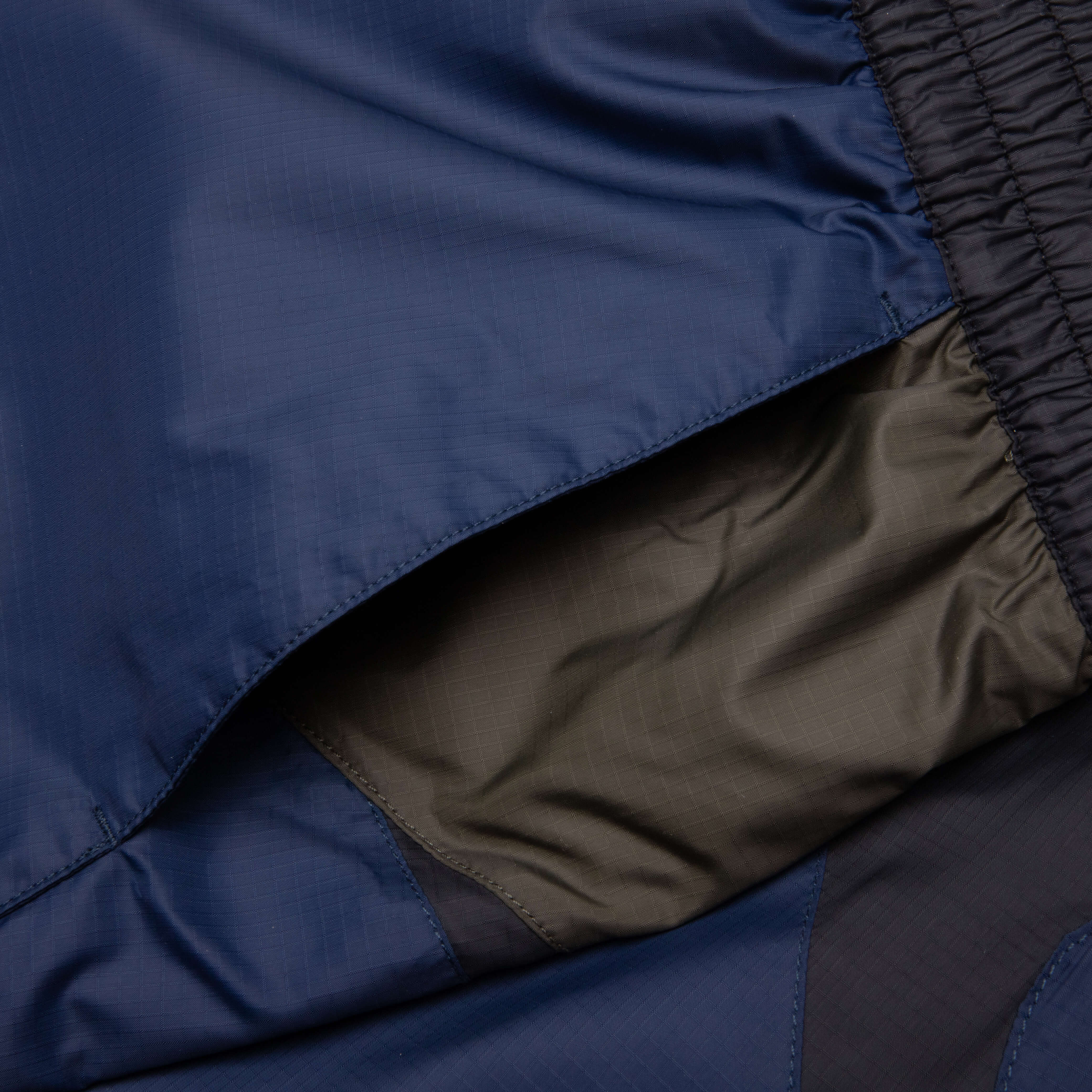 TNF X Short - Summit Navy/New Taupe Green/TNF Black – Feature