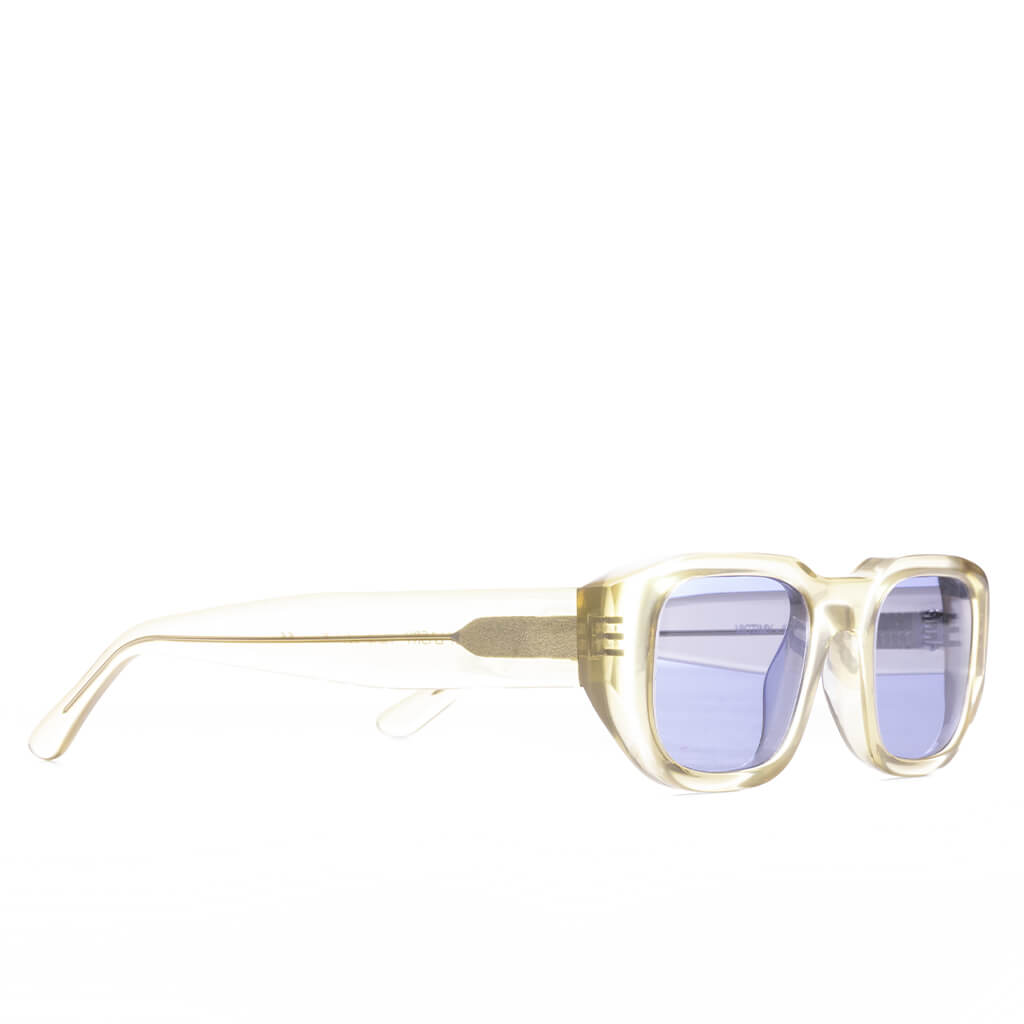 Victimy 177 - Yellow/Purple – Feature