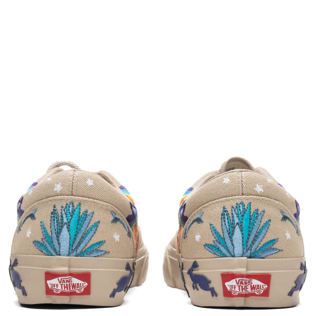 Era "Desert Embellish" - Safari Brown – Feature