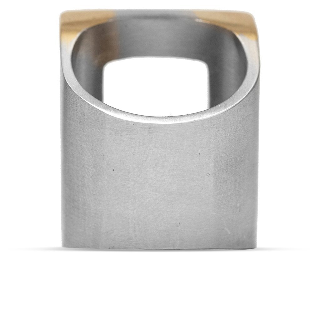 Oversize Ring - Gold – Feature