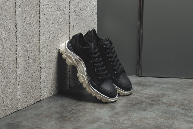 Adidas x Raf Simons Detroit Runner - Core Black/Core White – Feature