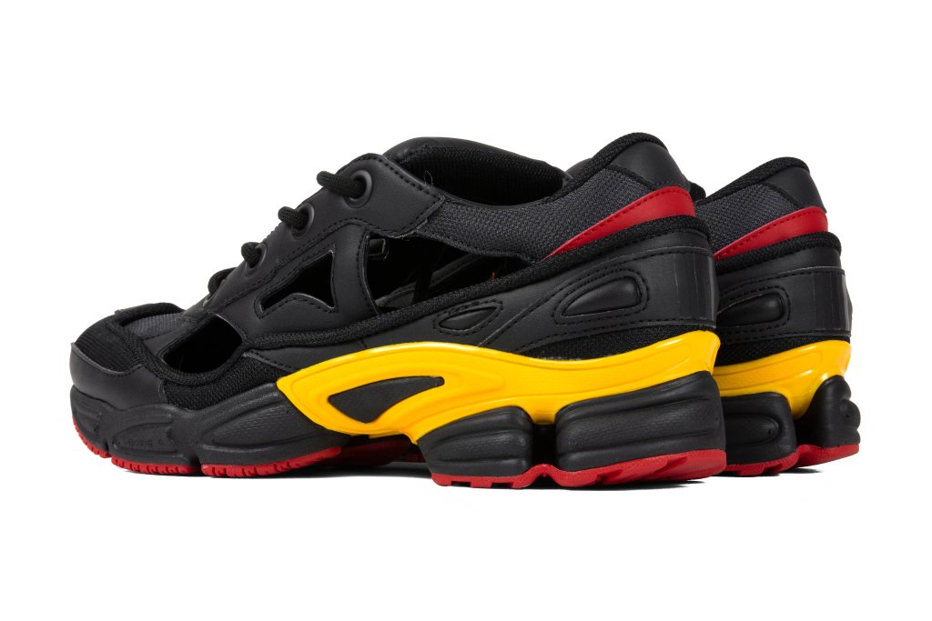 Black Adidas x Raf Simons Replicant Ozweego – Feature