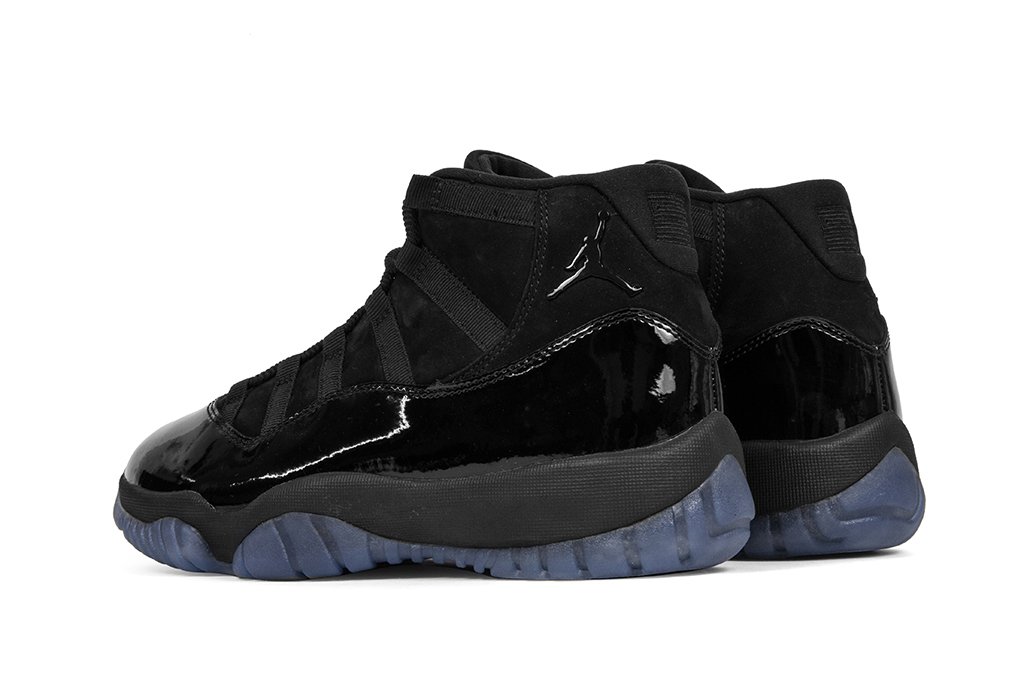 Air 11 Retro 'Cap and Gown' - Black/Black – Feature