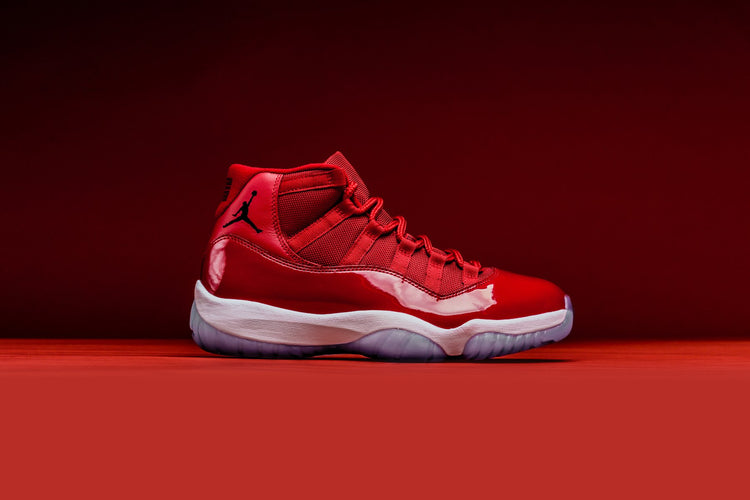 Air 11 Retro 'Win Like ’96' - Gym Red/Black-White – Feature