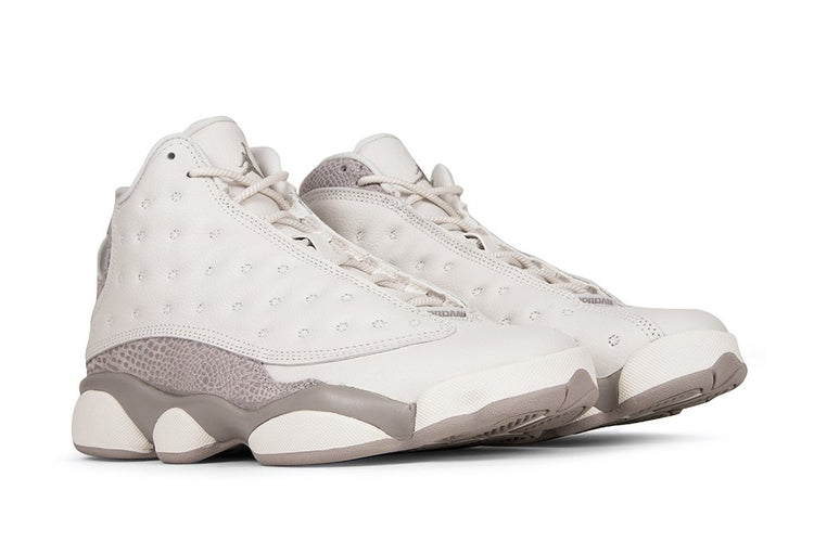 Women's Air 13 Retro - Phantom/Moon Particle – Feature