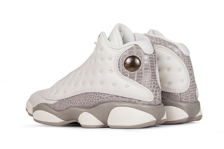 Women's Air 13 Retro - Phantom/Moon Particle – Feature