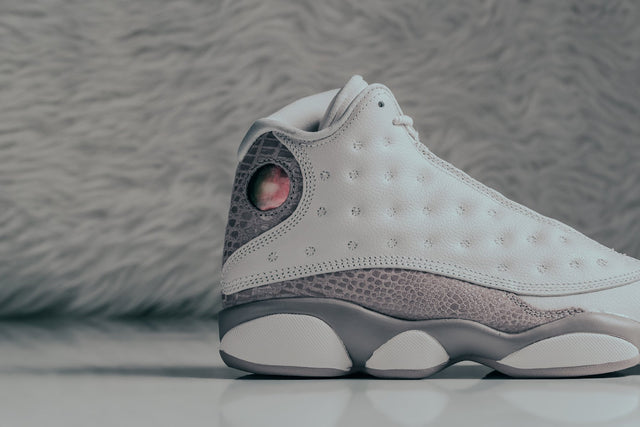 Women's Air 13 Retro - Phantom/Moon Particle – Feature