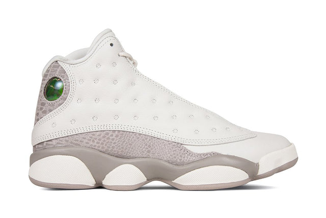 Women's Air 13 Retro - Phantom/Moon Particle – Feature