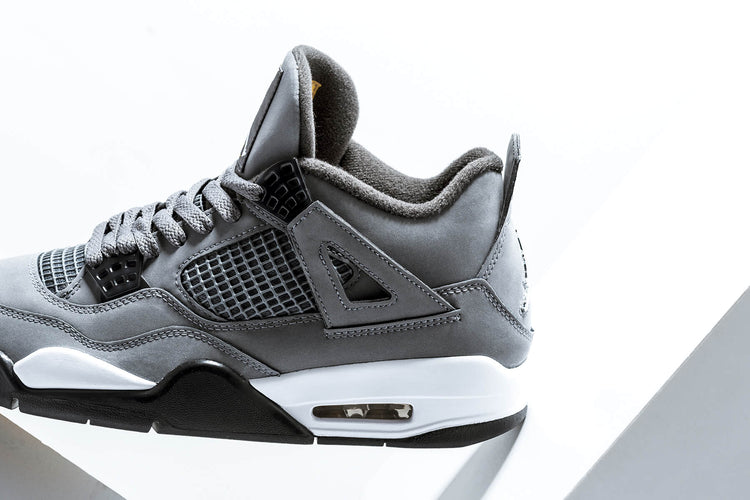 Air 4 Retro - Cool Grey/Chrome/Dark Charcoal – Feature