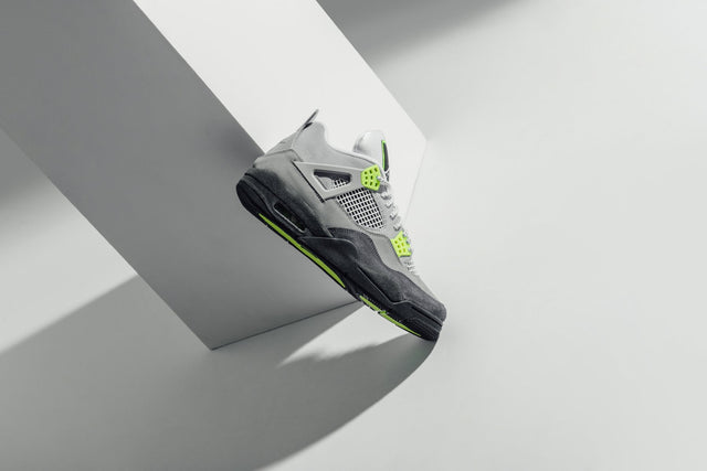 Air Jordan 4 Retro "Neon"- Cool Grey/Volt/Wolf Grey/Anthracite – Feature