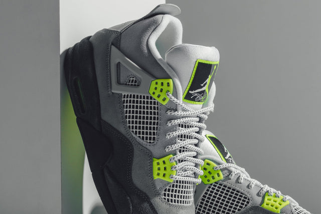 Air Jordan 4 Retro "Neon"- Cool Grey/Volt/Wolf Grey/Anthracite – Feature