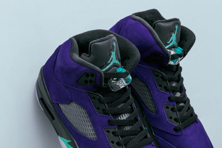 Air Jordan 5 Retro "Alternate Grape" - Grape Ice/New Emerald – Feature