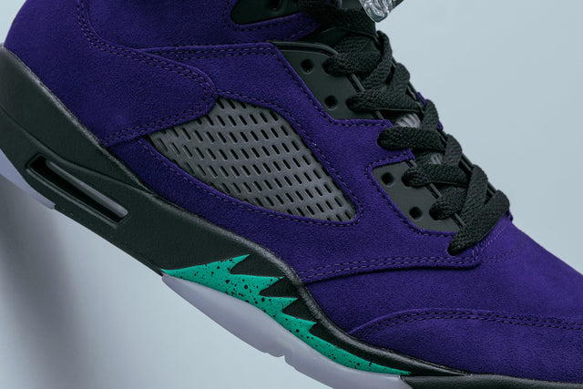 Air Jordan 5 Retro "Alternate Grape" - Grape Ice/New Emerald – Feature