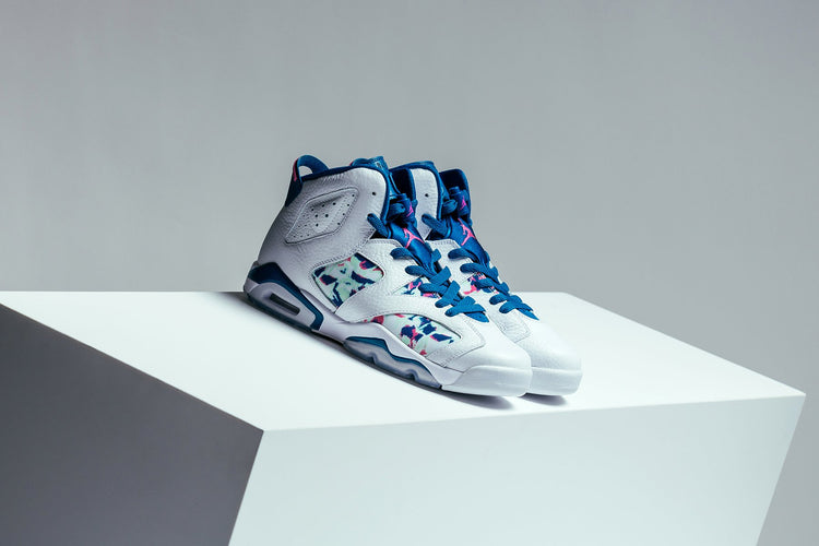 Air 6 Retro Youth - White/Laser Fuchsia – Feature