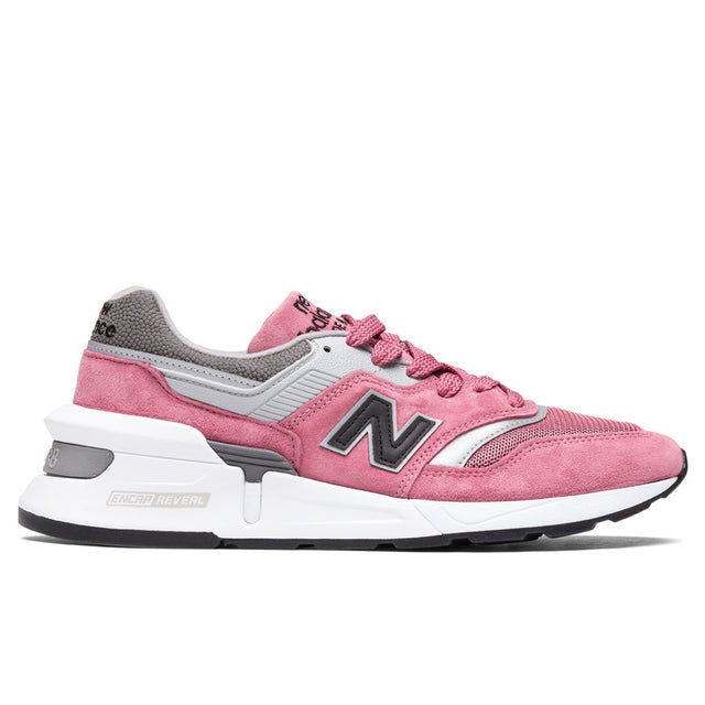 997 - Pink/Grey – Feature