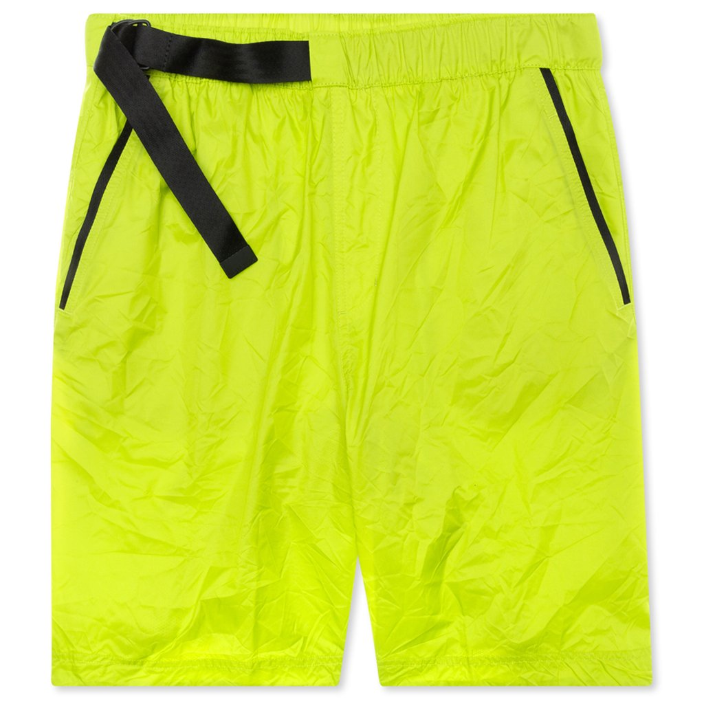 Sportswear Tech Pack - Bright Cactus/Black – Feature