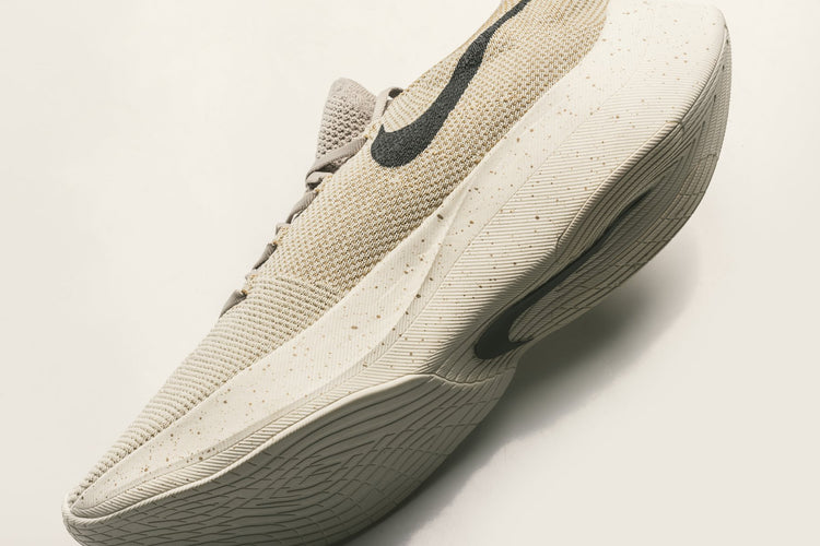 Vapor Street Flyknit - String/River Rock/Light Cream/Sail – Feature