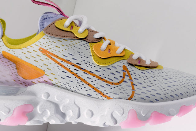 Women's React Vision - Pure Platinum/Rust Factor/Light Thistle – Feature