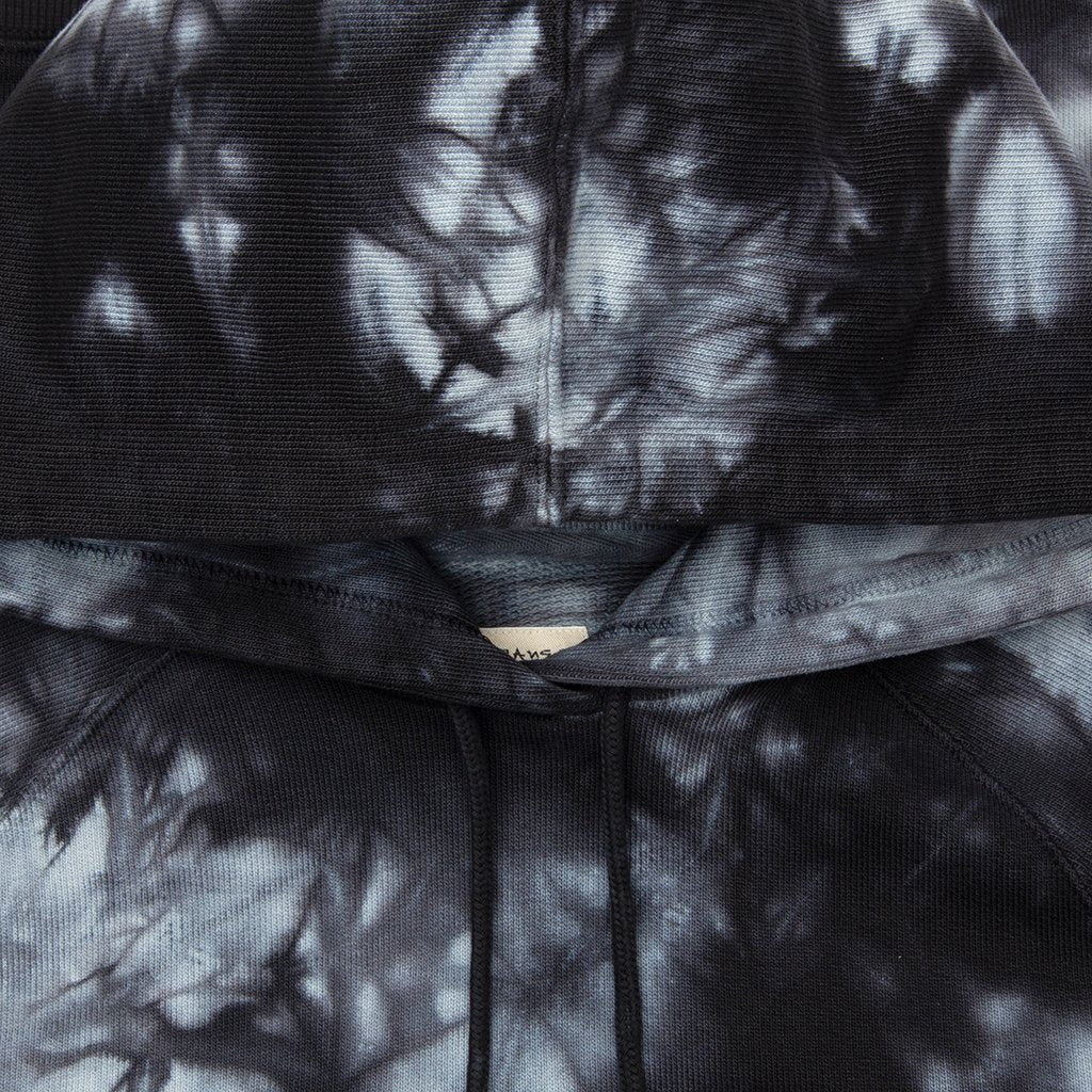 Marcus Tie Dye - Multi – Feature