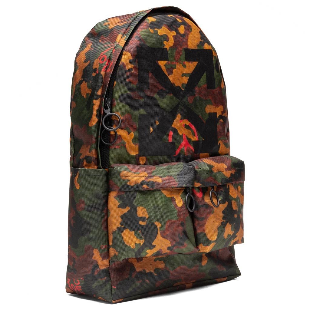 Camou Arrow Backpack - All Over Black – Feature