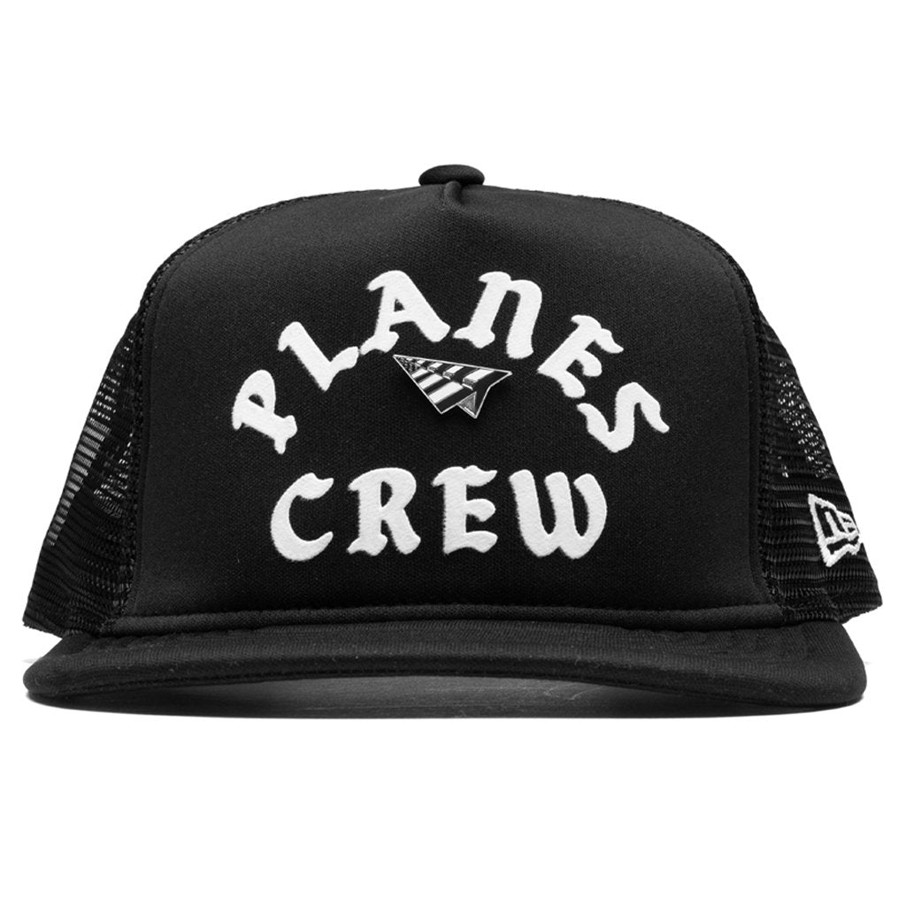 Crew Trucker - Black – Feature