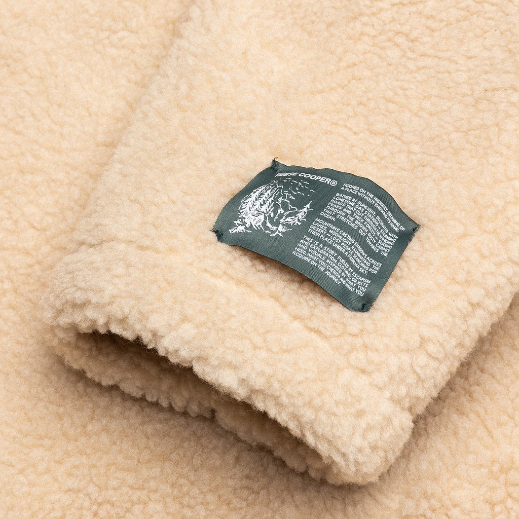 Sherpa Fleece - Cream – Feature