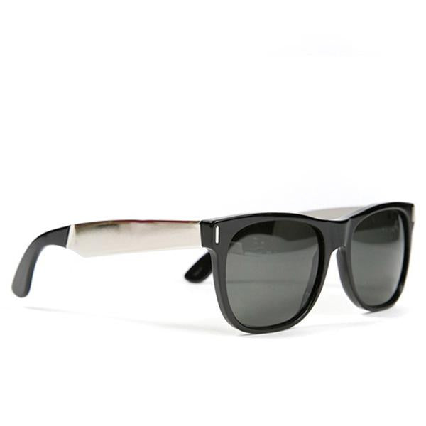 RETROSUPERFUTURE Classic Francis Sunglasses - Black/Silver – Feature